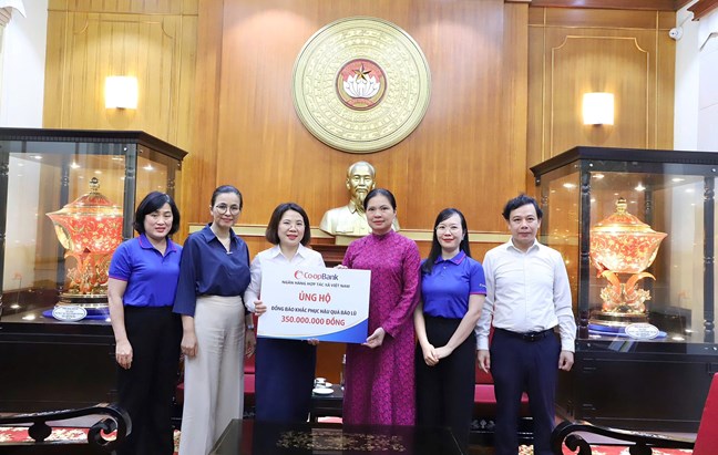 Góp thêm nguồn lực hỗ trợ đồng bào các tỉnh sớm tái thiết cuộc sống khi bão lũ đi qua | Hoạt ...